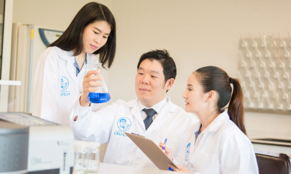 เกี่ยวกับเรา - The One Clinic